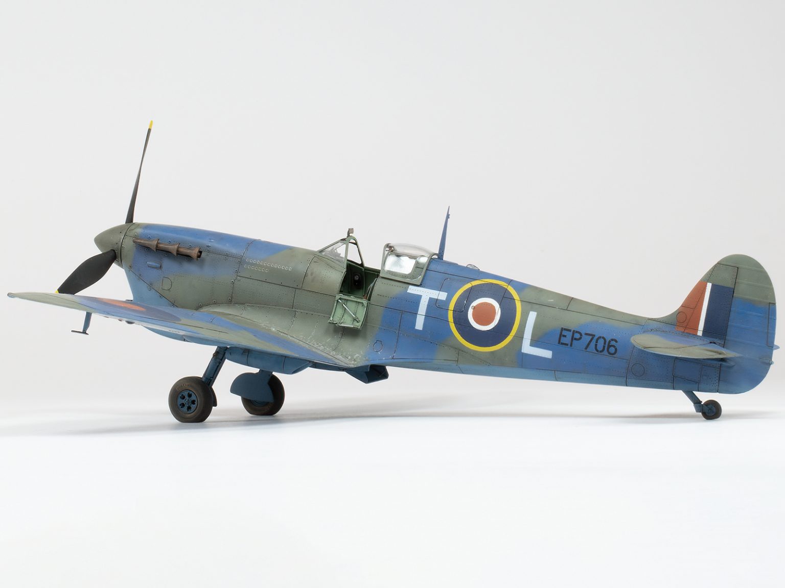 Spitfire Mk.VB Trop, 249 Sqn, Malta, George „Screwball” Beurling ...